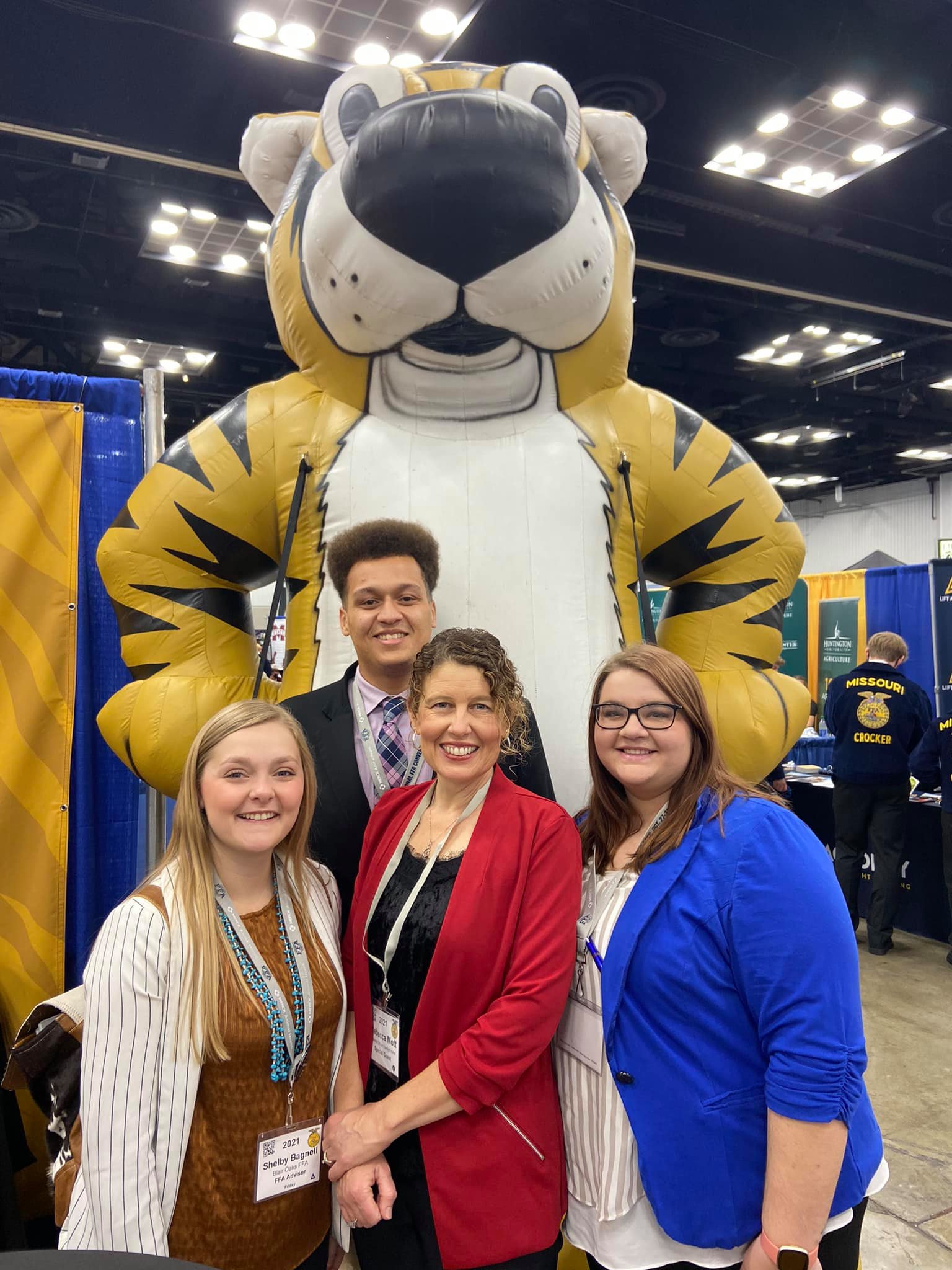 Rebecca Mott Youth Development and Education Group // University of ...